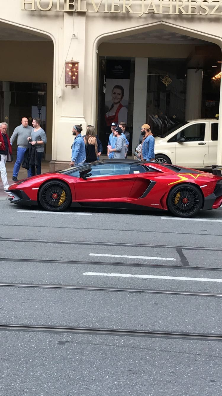 Sharp Looks & Edges | WAV ” ” - Details of carsDetails of cars