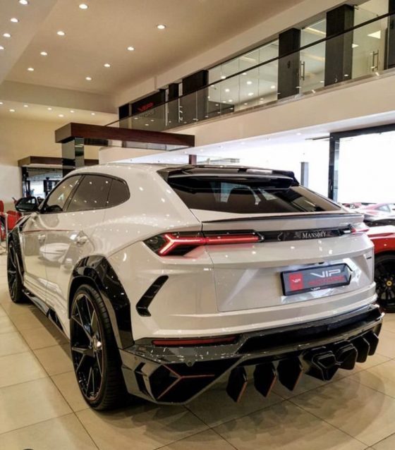 Urus SUV - Details of cars